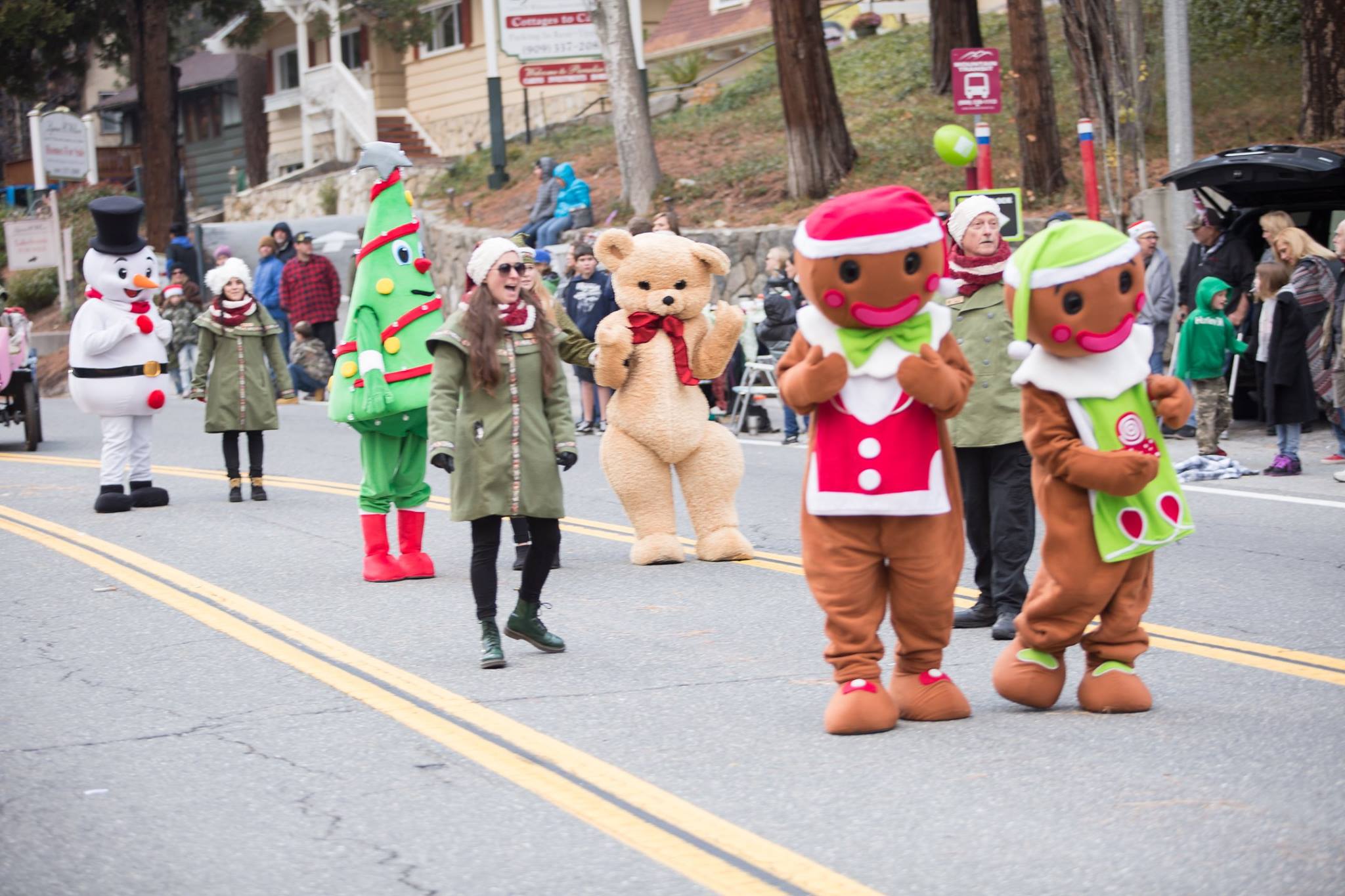 Blue Jay Parade - I Love Lake Arrowhead